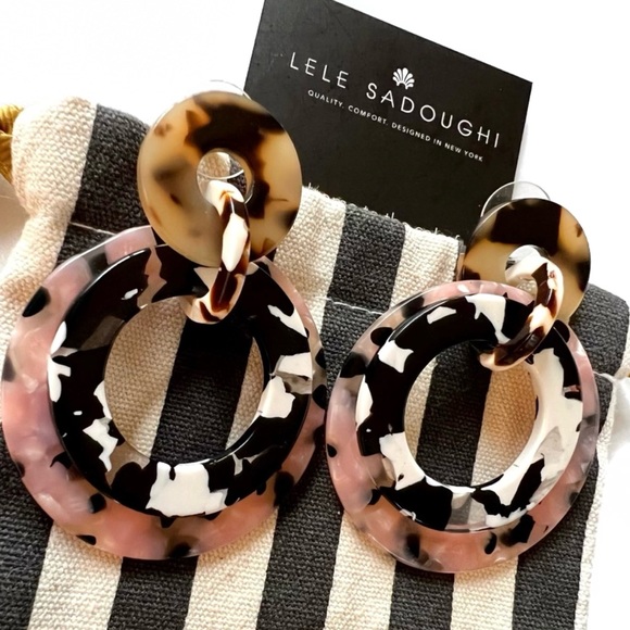 Lele Sadoughi | Jewelry | 25 Lele Sadoughi Banded Hoop Earrings Multi ...